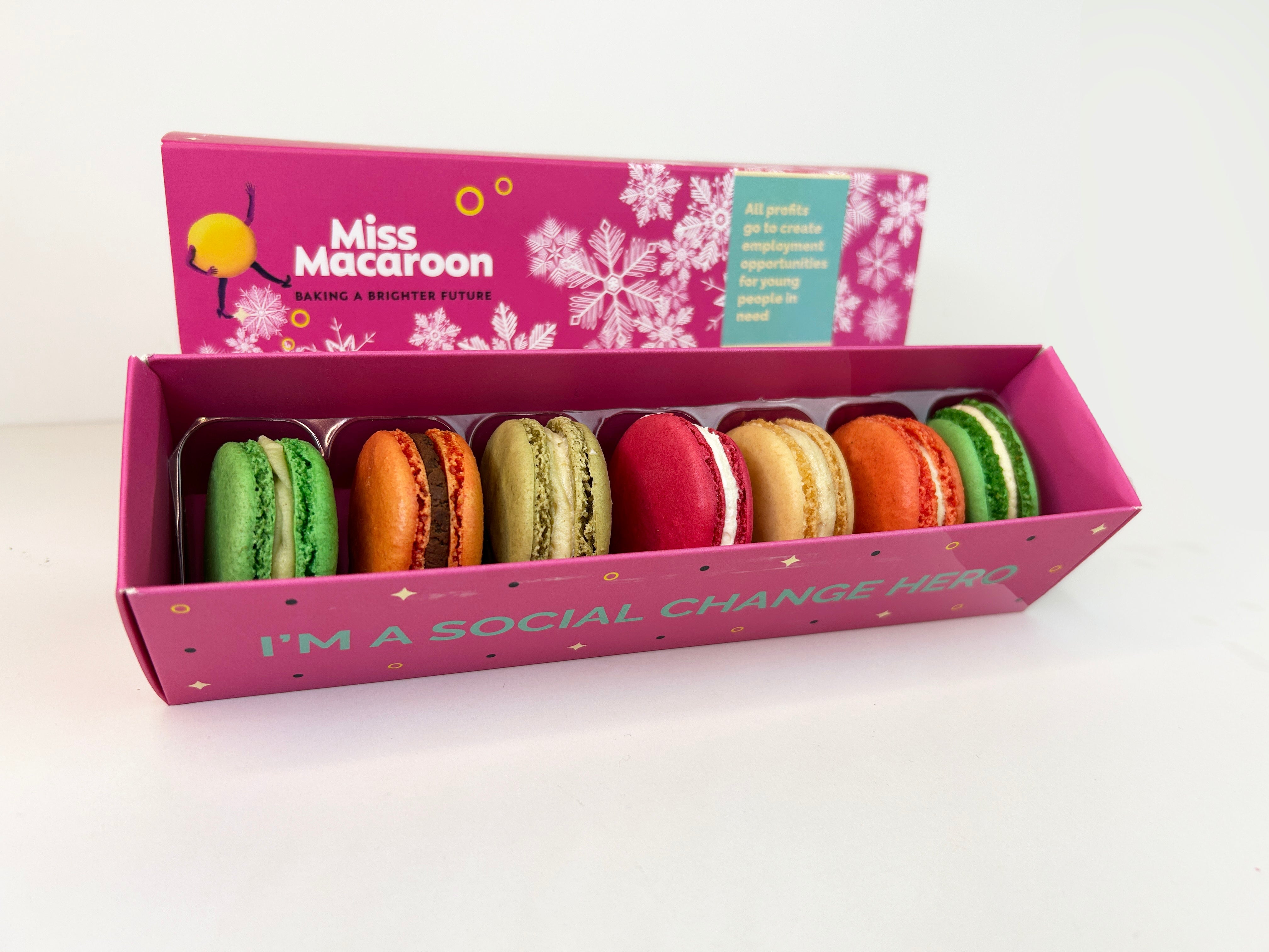 Why the Miss Macaroon Christmas Macaroon Gift Box Makes the Perfect Pr